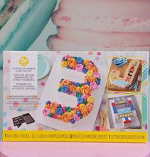 BUY BAKING AND CAKE DECORATIONS ONLINE